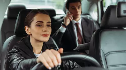 Drive with Veezu | Earn money driving | Sign up with Veezu